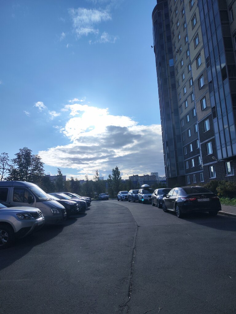 Pasaport ve göç hizmetleri Otdel po voprosam vynuzhdennykh pereselentsev i bezhentsev, Saint‑Petersburg, foto