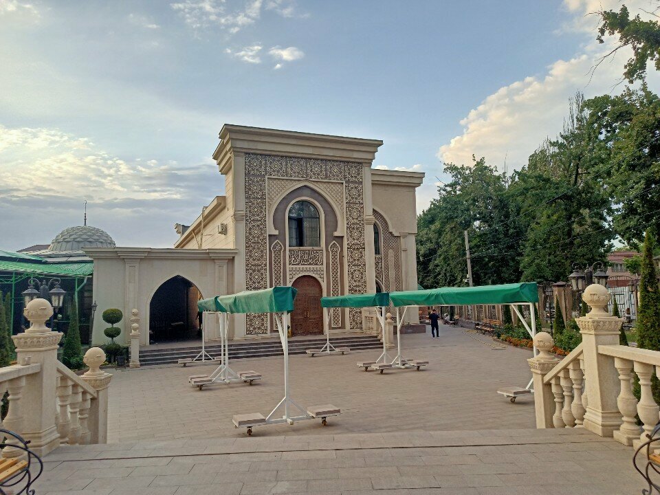 Cami Abu Bakr Al-Siddiq, Bişkek, foto