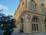 Национальная академия наук Азербайджана (City of republican subordination Baku, Sebail District, Istiqlaliyyеt Street, 30), üniversiteler  Bakü'den