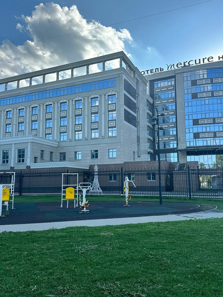 Dekorasyon ve süsleme, onur panosu Эйфелева башня, Lipetsk, foto