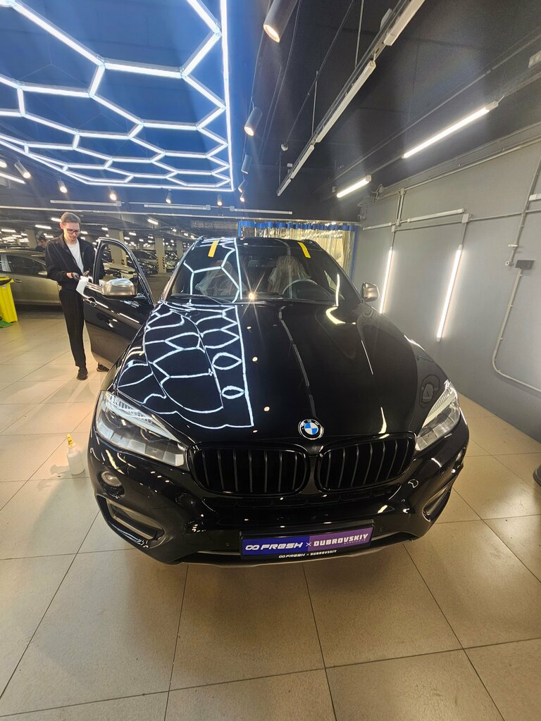 Otomobil camları Rg Plaza Pro, Moskova, foto