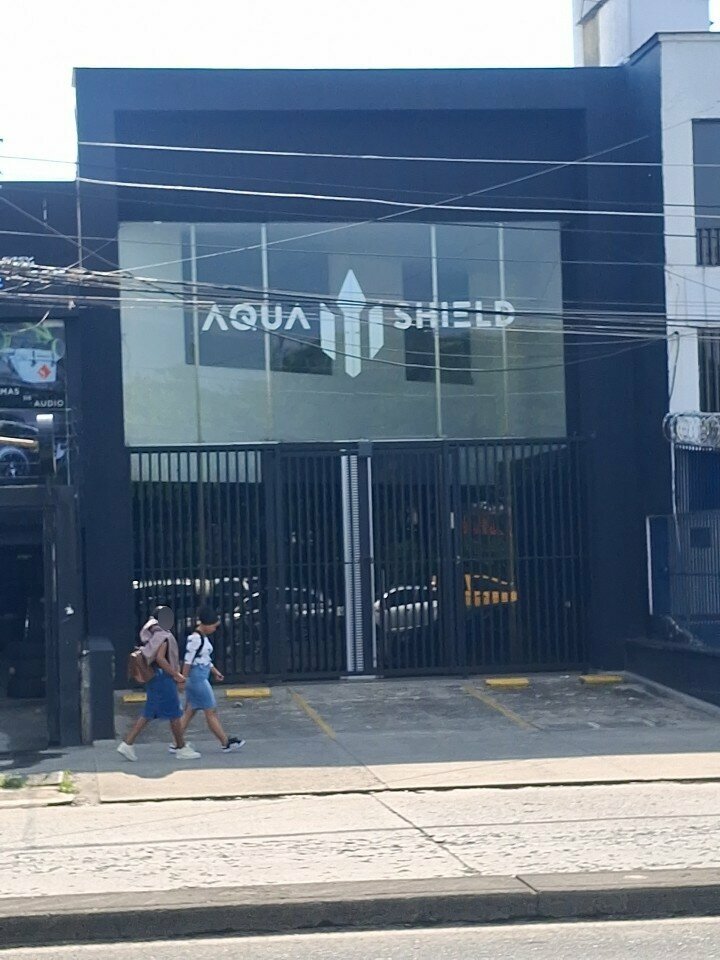 Satış ofisi Aqua shield, Cali, foto