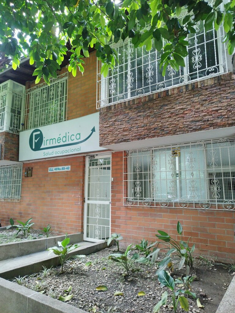 Özel muayenehaneler Firmédica, Medellin, foto