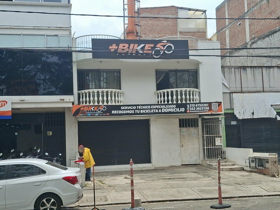 Motosiklet yedek parçaları +Bike, Cali, foto