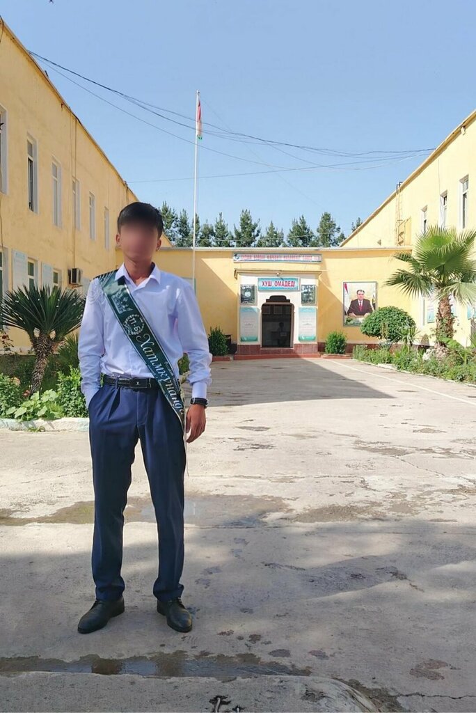 Ortaokul Litseyi № 1 by name Ismoili Somoni, Kulâb, foto