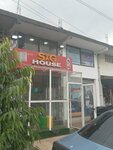 S/g House (Route du Zoo No:836), terziler  Abican'dan