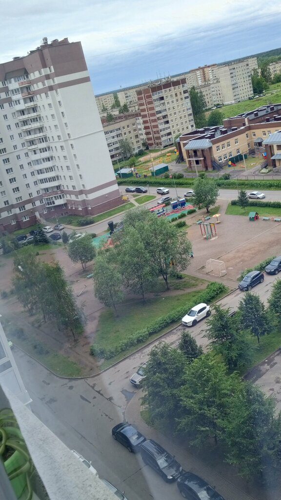 Oyun alanı Playground, Tixvin, foto