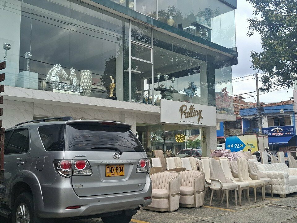 Mobilya mağazaları Prettoy, Cali, foto