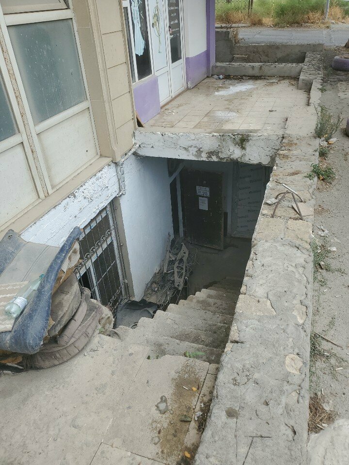 Otomobil yedek parçaları BMW Ehtiyat Hissələri, Bakü, foto