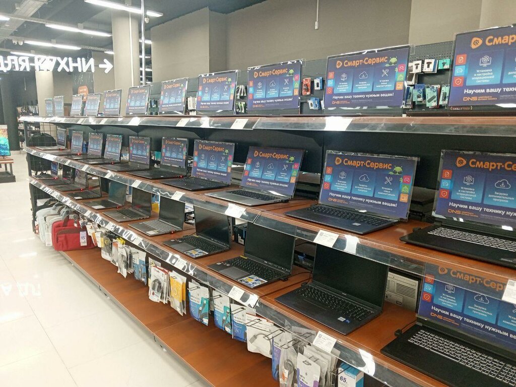 Elektronik eşya mağazaları DNS, Vladimir, foto