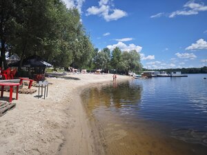 Bora-bora (Gomiel, Centralny District), plaj  Gomel'den