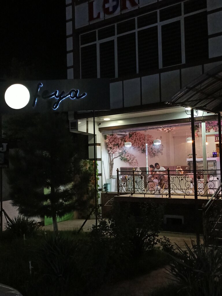 Pasta, şekerleme ve tatlı Feya, Taşkent eyaleti, foto