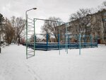 Sports ground (Omsk, mikrorayon Raduga), spor alanı  Omsk'tan