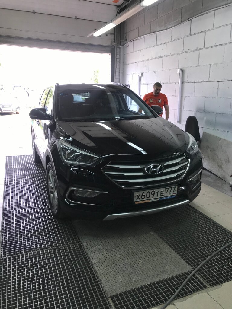 Otomobil yedek parçaları EvroMotor, Minskaya oblastı, foto