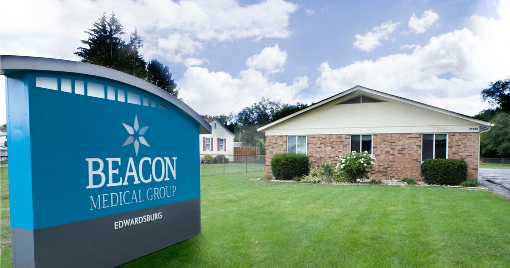 Tıp merkezleri ve klinikler Cynthia Pascual, Md - Beacon Medical Group Edwardsburg, Michigan Eyaleti, foto