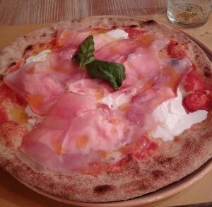 Pit-Stop Ristorante Pizzeria (Tuscany, Florence, Via Corridoni Filippo), pizzacılar  Floransa'dan