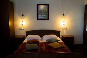 Magrib and Shark Villa (Солнечная улица No:68, село Поповка), otel  Kırım Cumhuriyeti'nden