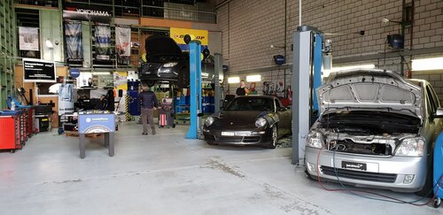 Otomobil servisi Autoreparatur Kumovi GmbH, Aarau, foto