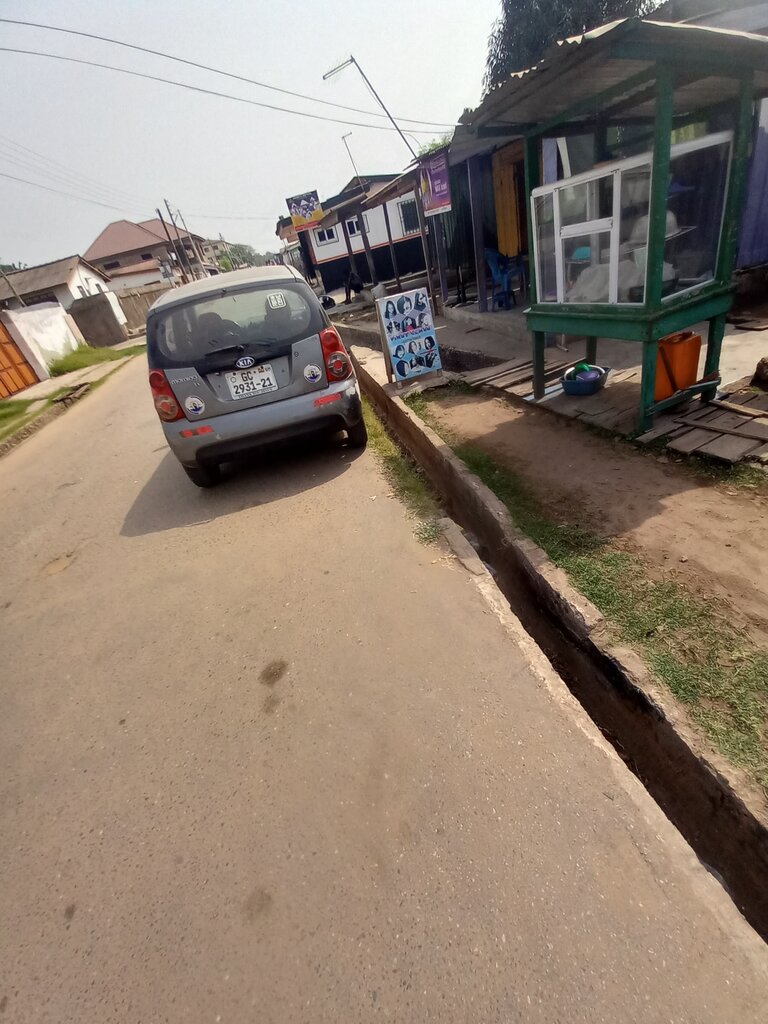 Güzellik salonu First Class Beauty Salon, Akra, foto