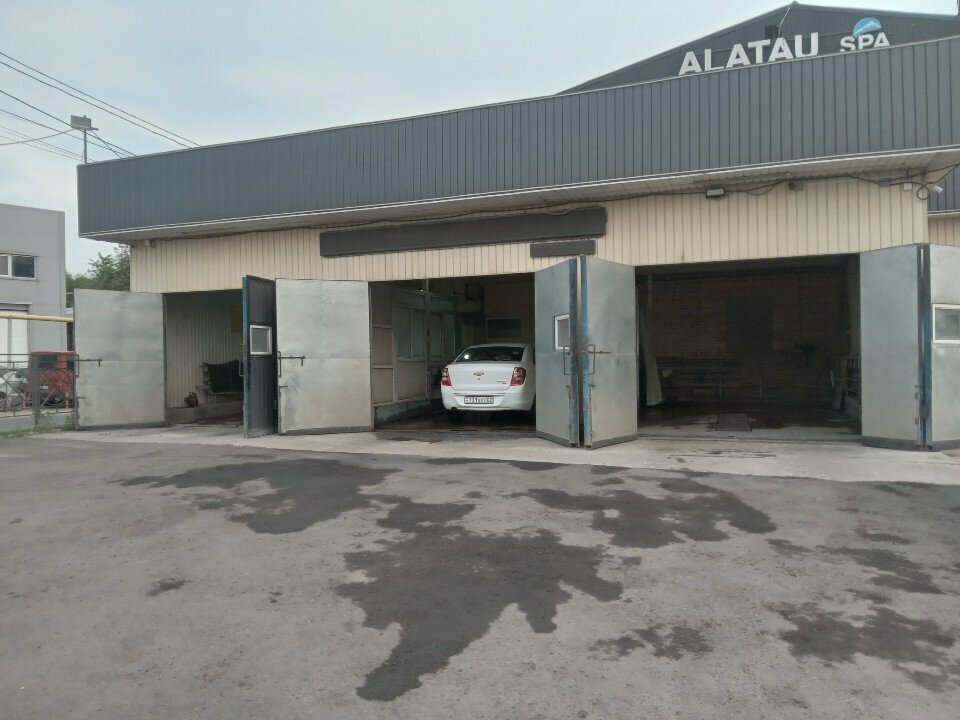 Oto yıkama Alatau SPA, Almatı, foto