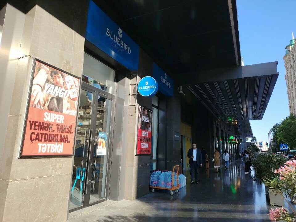 Kahve dükkanları BlueBird, Bakü, foto