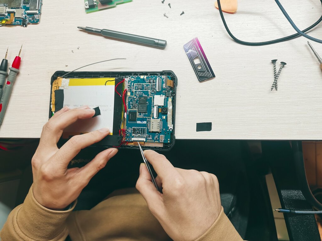 Telefon tamir servisi Phone repair, Gatchina, foto
