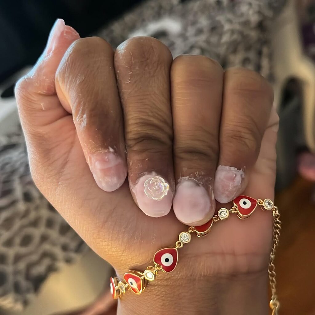 Manikür-pedikür Royal Nails, Dubai, foto