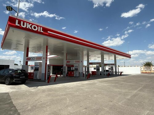 Benzin istasyonu Lukoil, Taşkent, foto
