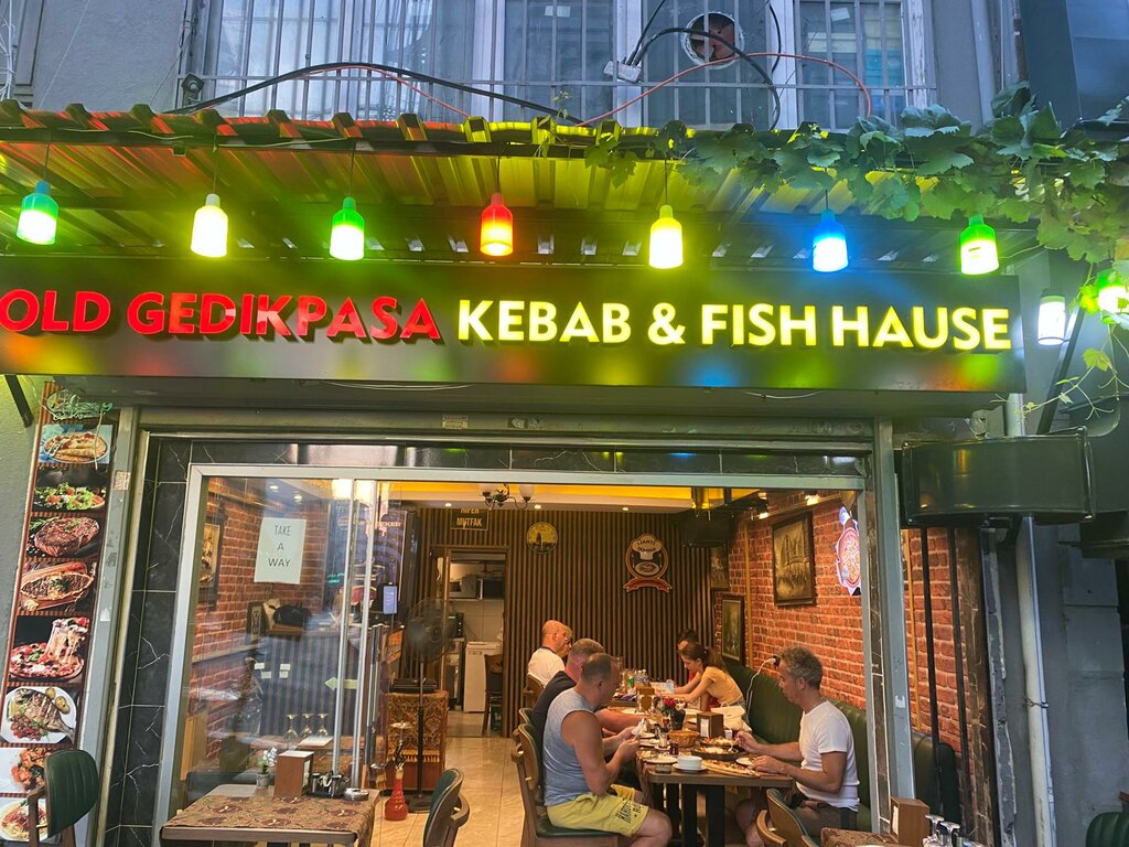 Kafe Old gedik paşa kebab fish house, İstanbul, foto
