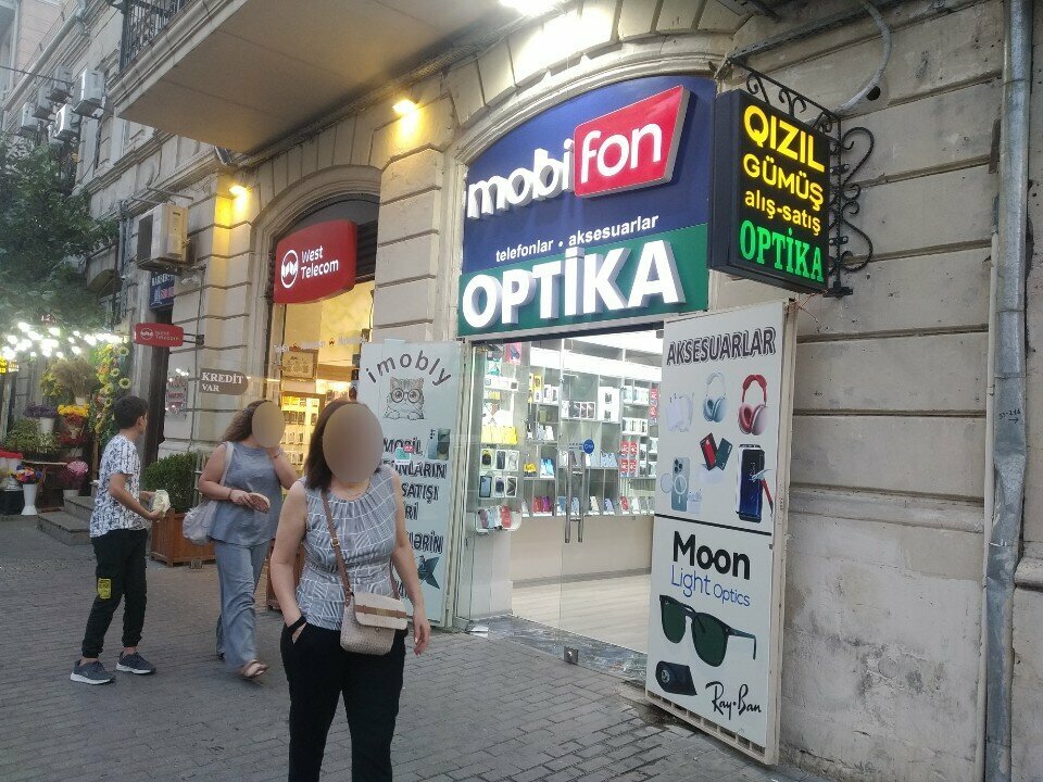 Cep telefonu aksesuarları Mobifon, Bakü, foto