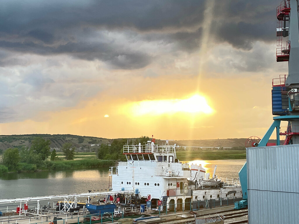 Yönetim ofisi Kalachevsky Port, Kalaç‑na‑Donu, foto