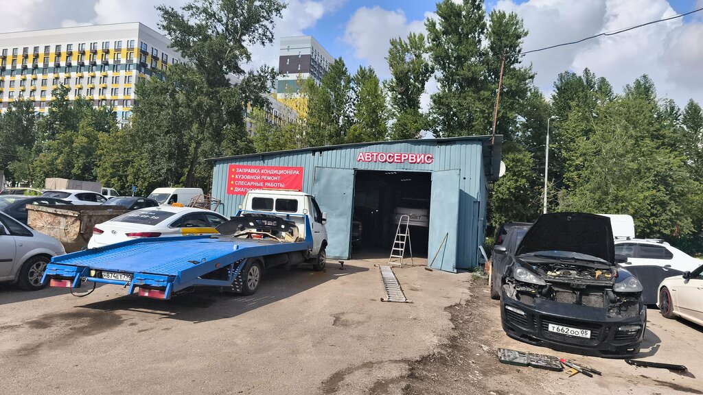 Otomobil servisi 4 Piston, Moskova, foto