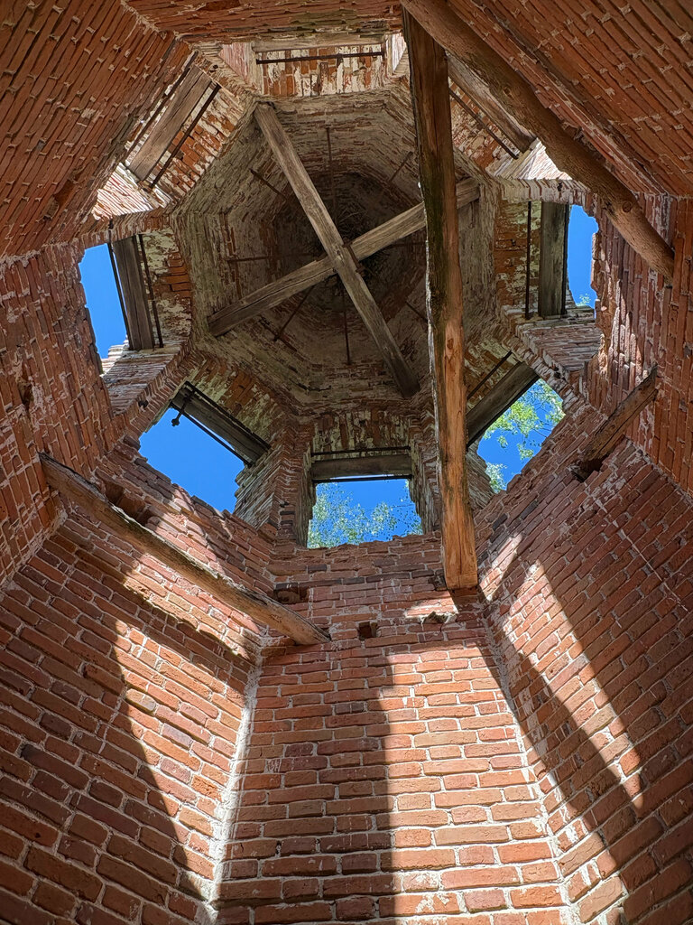 Ortodoks kiliseleri Церковь Николая Чудотворца, Kalujskaya oblastı, foto