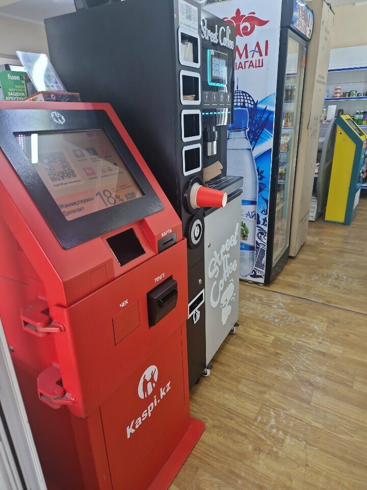 Ödeme terminali Kaspi Bank, Almatı, foto