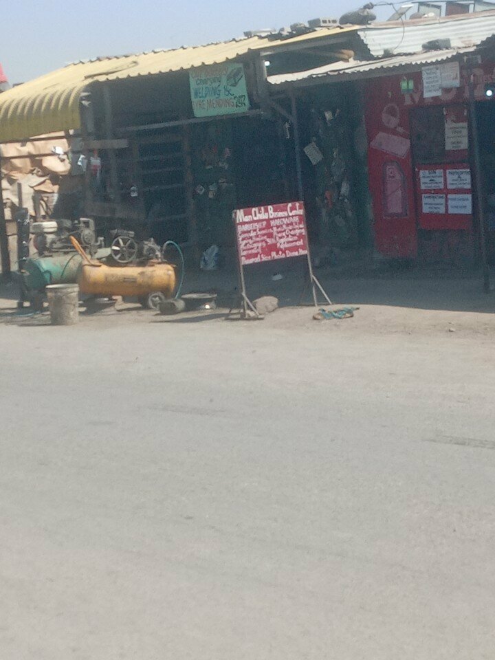 Yapı mağazası MP Hardware, Lusaka, foto