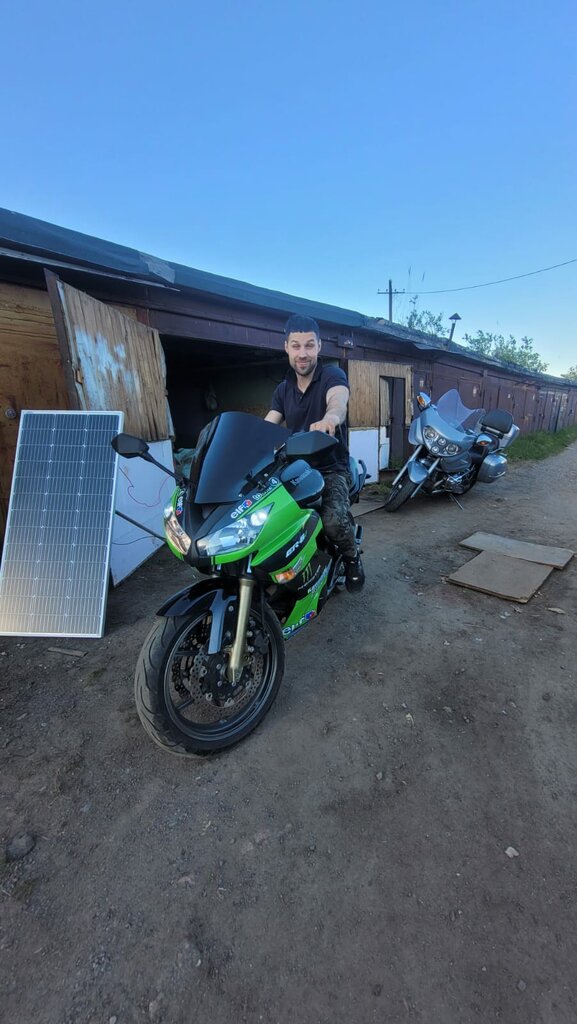 Benzin istasyonu АЗС, Sahalin Bölgesi, foto