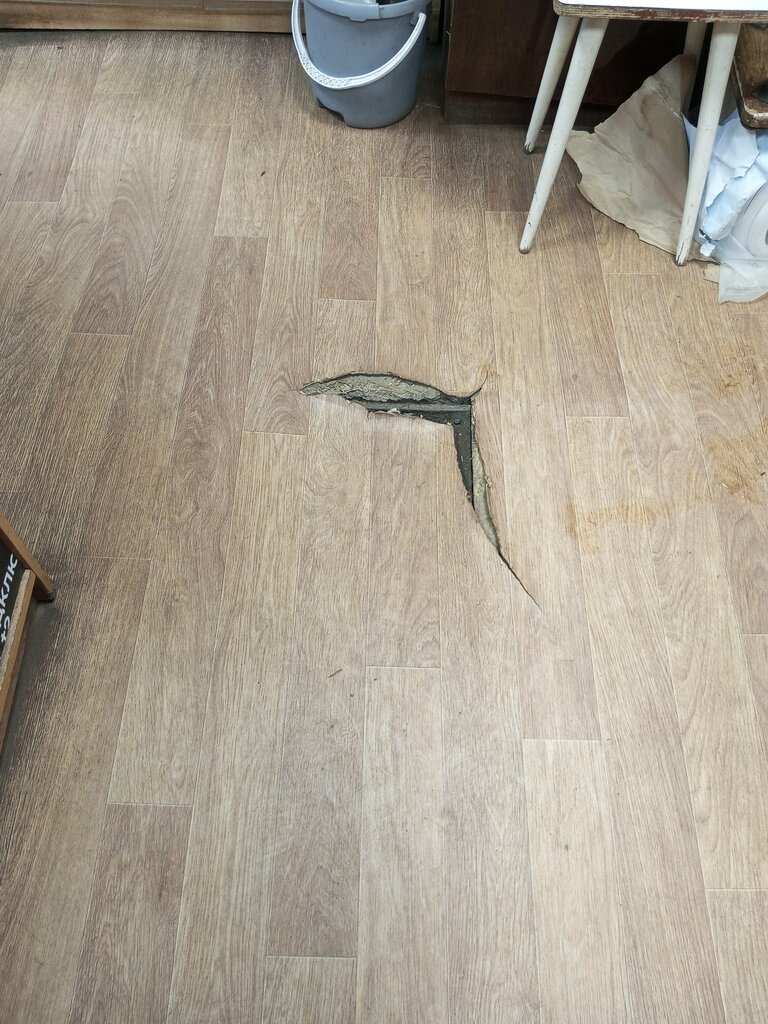 Gazete bayi Мир печати, Velikie Luky, foto