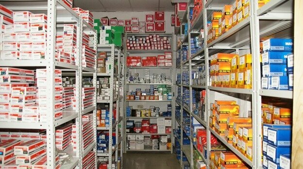 Otomobil yedek parçaları Portal66, Yekaterinburg, foto