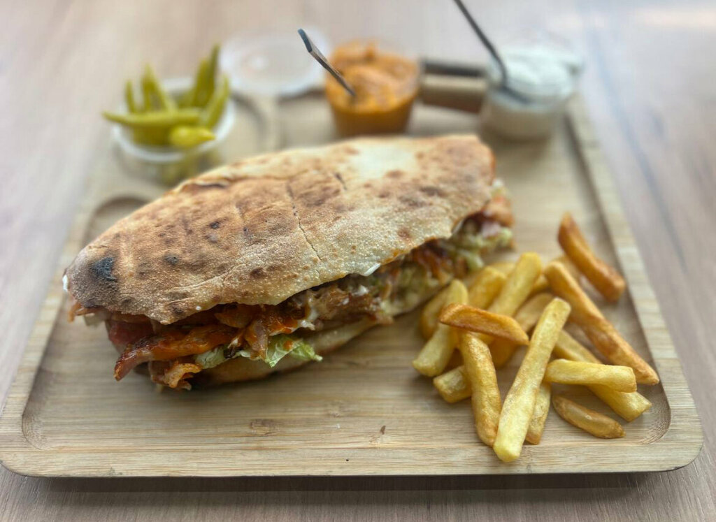 Kafe Турецкий Кебаб, Balaşiha, foto