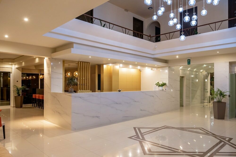 Otel Theo Hotel, Dünya, foto