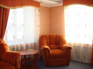 Jailau (Qostanaı oblysy, Áýlıekól aýdany, Amanqaragai ayyldyq okrugi, Arakaragayskiy sosnovy bor), otel  Kostanay eyaletinden