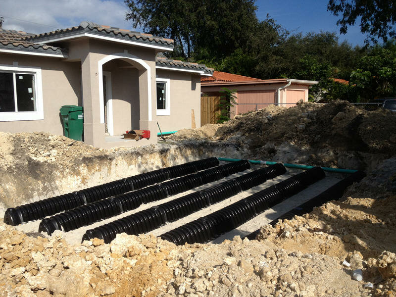Sıhhi tesisat hizmetleri Southern Septic and Lift Station Corp, Florida Eyaleti, foto