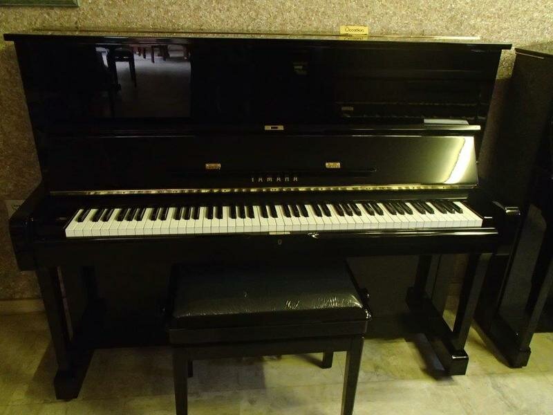 Müzik enstrumanların tamiri Pianohandel Van Tol, Utrecht eyaleti, foto