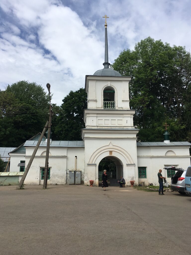 Turistik yerler Колокольня надвратная на Мироносицком кладбище, Pskov, foto