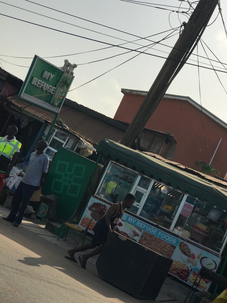 Spor kurumları My Refuge, Akra, foto