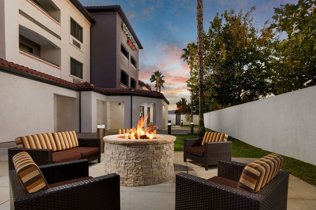 Otel Courtyard Palmdale, Palmdale, foto