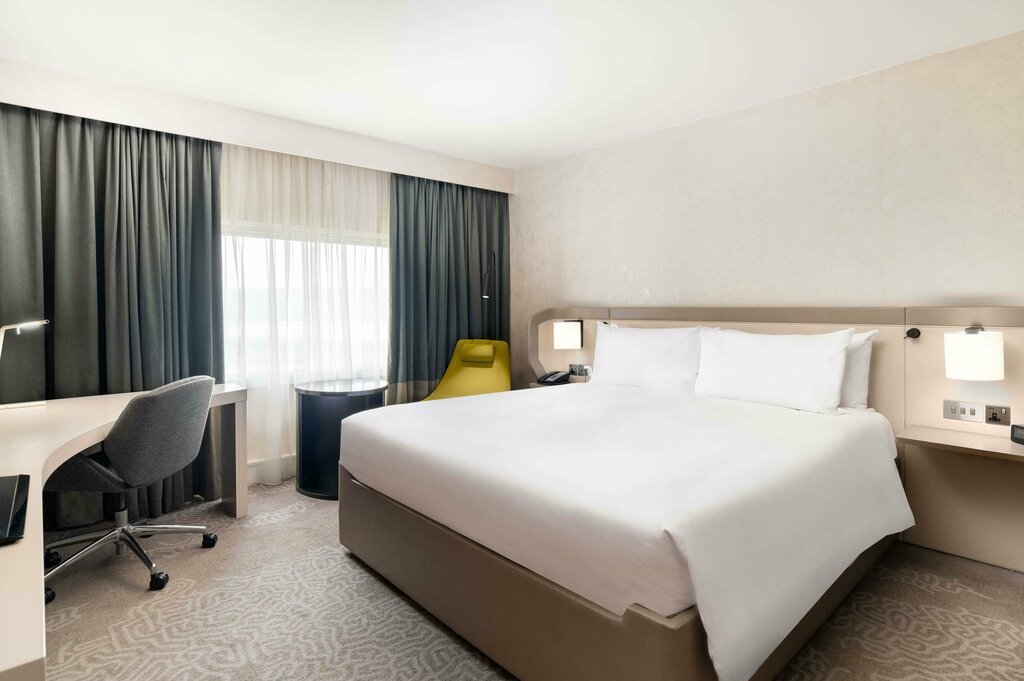 Otel Hilton Heathrow Terminal 4 Hotel, Londra, foto