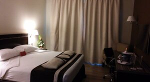 Hotel Diego De Almagro Chillán (Región de Ñuble, Provincia de Diguillín, Comuna de Chillán, Chillán, Avenida Libertador Bernardo O'Higgins), otel  Chillan'dan