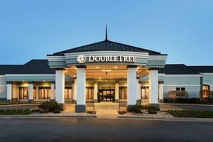 DoubleTree by Hilton Detroit - Novi (Michigan, Oakland County, Novi), otel  Novi'den