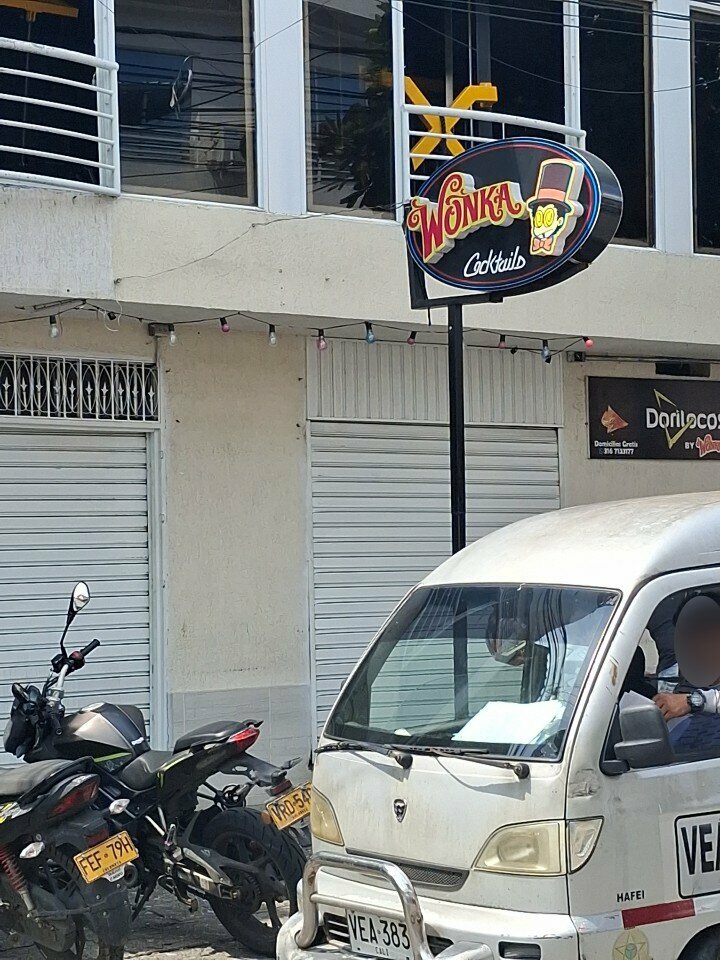 Alkolsüz içecekler Wonka, Cali, foto